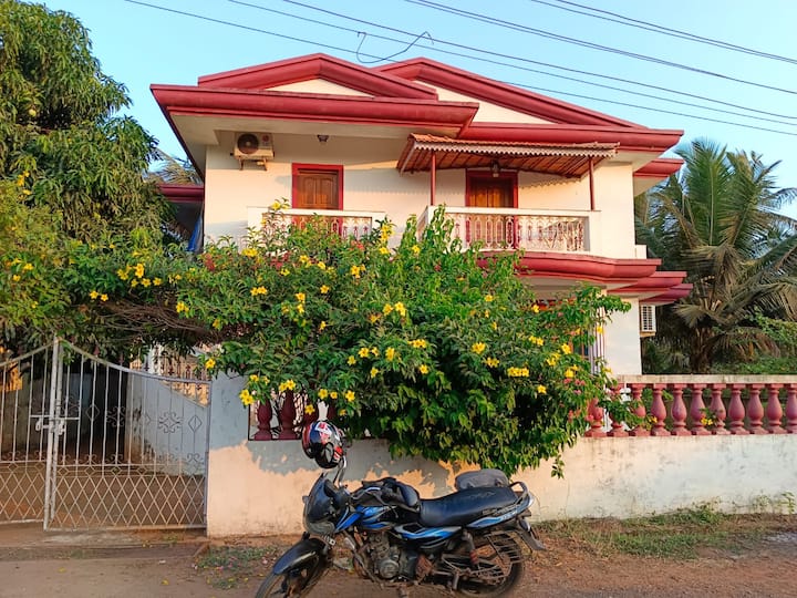 Sernabatim 3 Bhk Apartment Colva - Colva