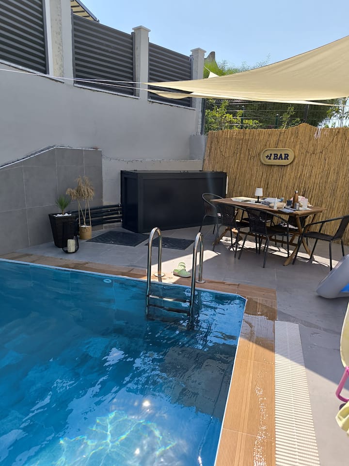 Havuzlu Müstakil Villa - Dalaman