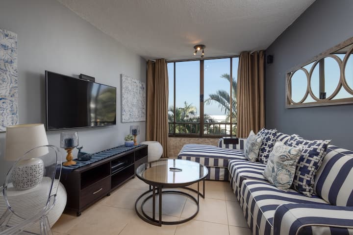 The Breakers Resort 4th Floor. - Umhlanga
