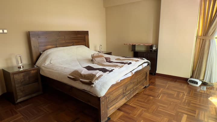 Elegante, Confortable Y Céntrico - 拉巴斯