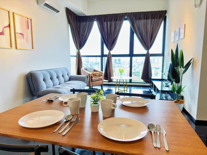 Georgetown City Skyline Seaview Urban Suites - George Town