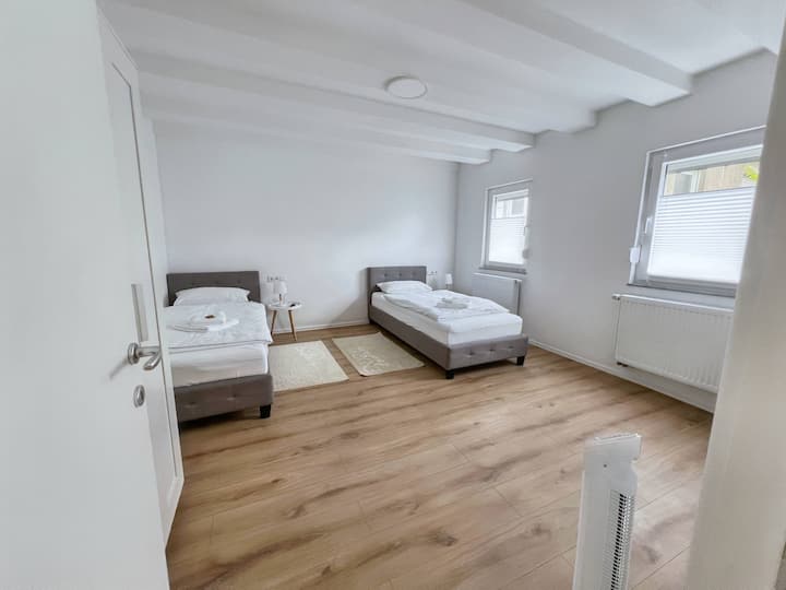 Keep Fellbach Studio | Terrace | Mercedes-benz - Fellbach