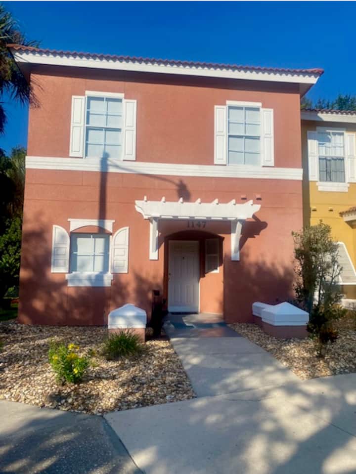 Sophia’s Guest House At Orlando1 - Kissimmee, FL