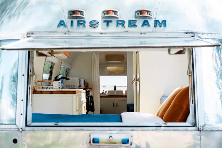 "Cloud Camp" Vintage Airstream - Pinetop-Lakeside