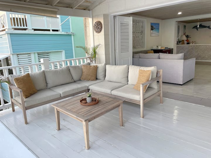 Charleston Whole Beachfront House, Sleeps 10 - Bridgetown