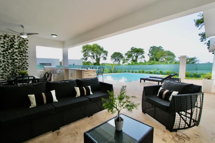 2-bedroom Tranquil Escape W/ Private Pool - Sosúa