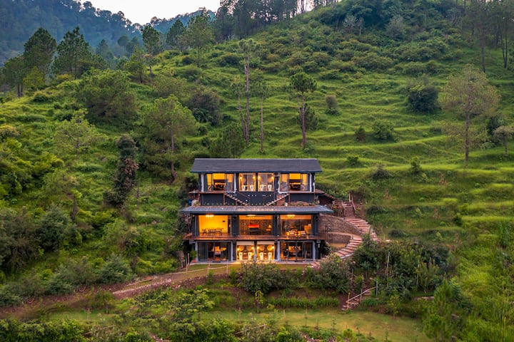 Nook Leopard’s Creek 2br Luxury Villa W/pool Table - Kasauli