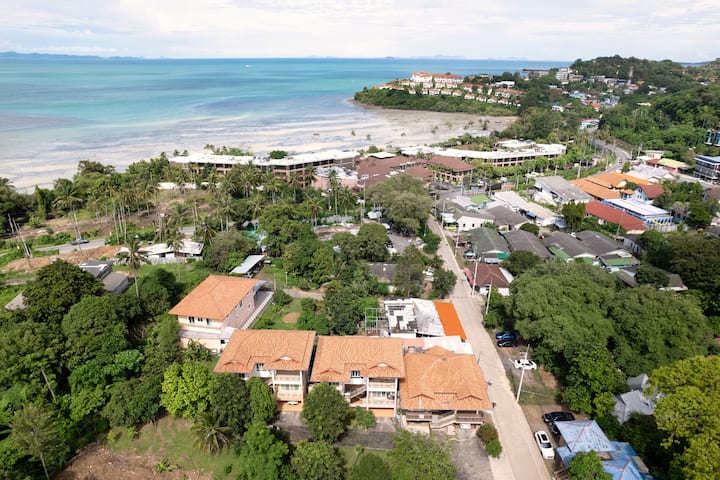 3 Bedroom Seaview Appartment - Phuket