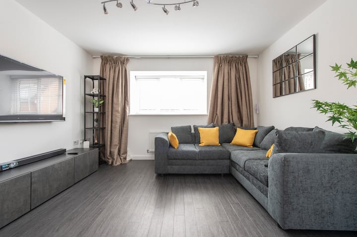 Luxury 2 Bed House In Dartford, United Kingdom - Dartford