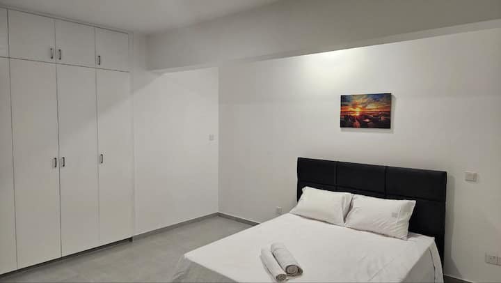 Smart Finikudes Sea Apartment - Larnaka