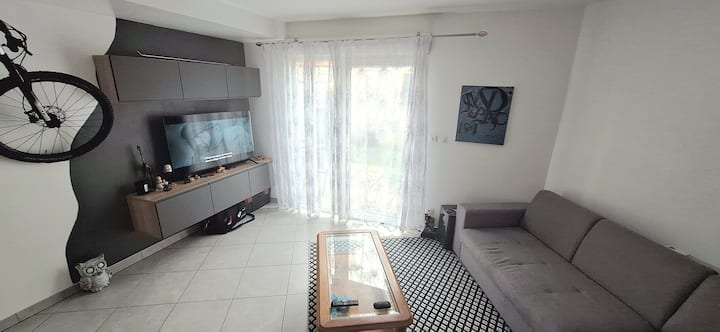 Appartement T2 - Meyzieu - Meyzieu