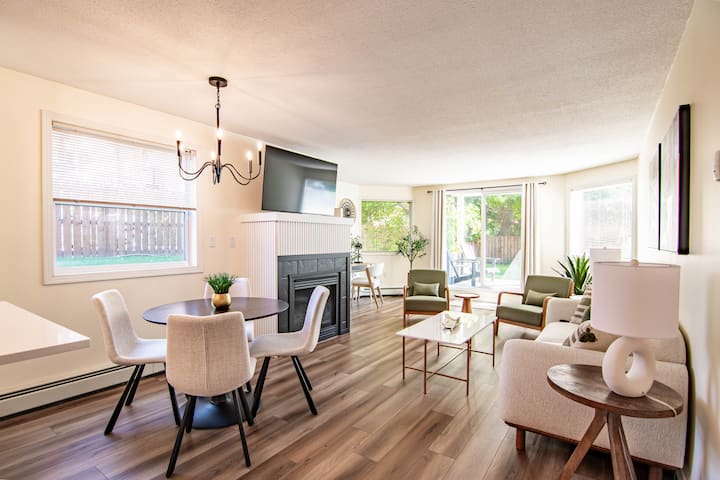 Urban Creekside Escape; A City Oasis | 2br |2bth | - Red Deer