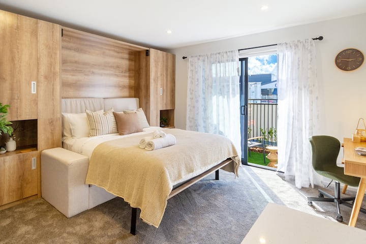 Charming Studio For 2 In The Central City - Governors Bay