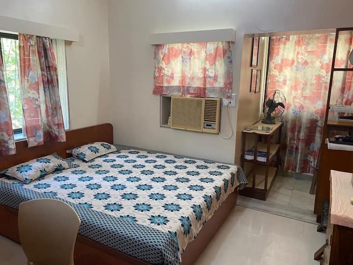 Nice, Comfortable, Homely - Mumbai