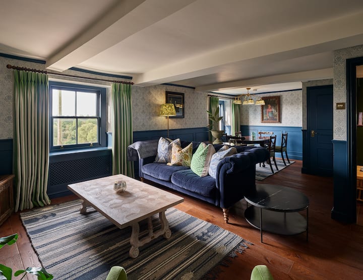 21b Abbey Row - Tetbury