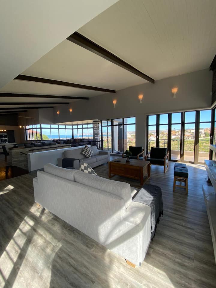 4-bedroom House, Hartenbos Hills - Mossel Bay