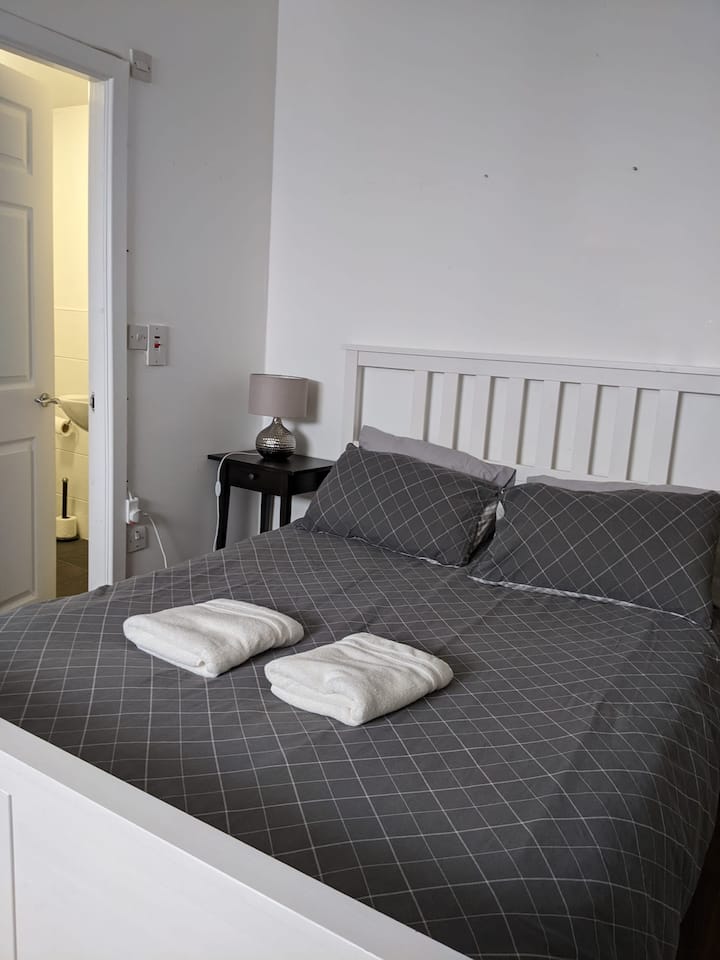 Lovely And Cozy Studio Apartment - Liverpool