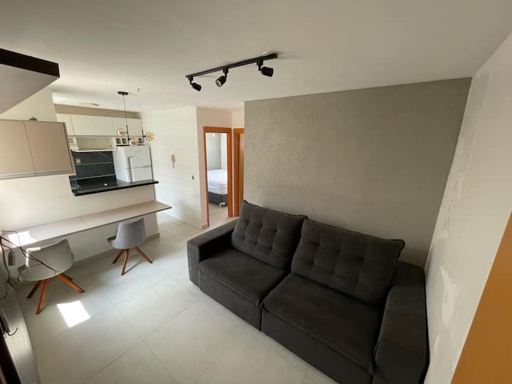 Lindo Apartamento Com 2 Quartos E Ar Concionado - Várzea Grande