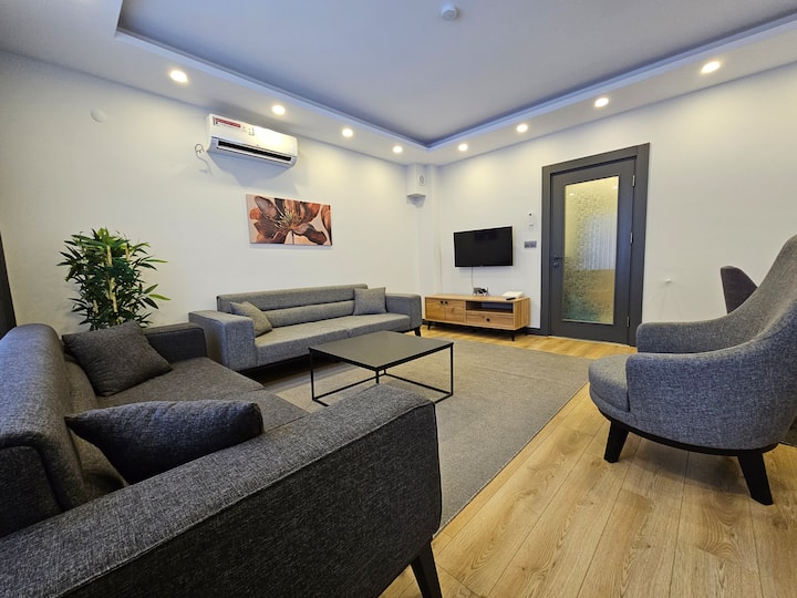 New Flat&large Living Space(2-5)near By Lara Beach - Kundu Bazaar