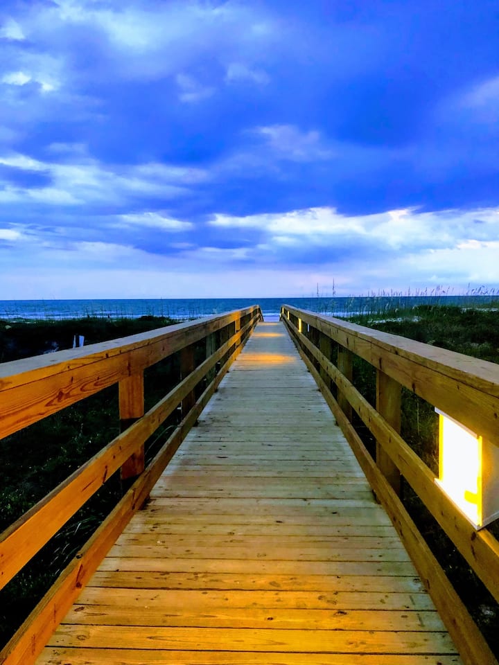 St Augustine Beach Island Escape - St. Augustine Beach, FL