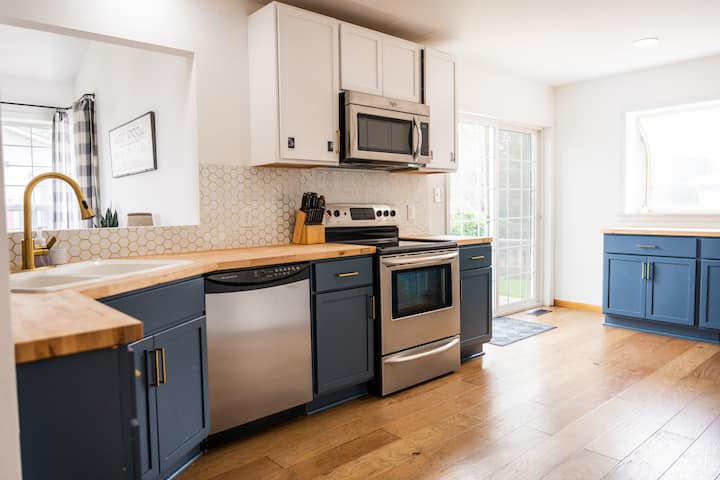 Luxury 5br Buffalo Ridge Retreat - Cody, WY