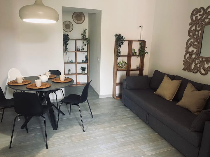 Cozy Terrace - Maison Entière - Métro A - Wifi - Lazio