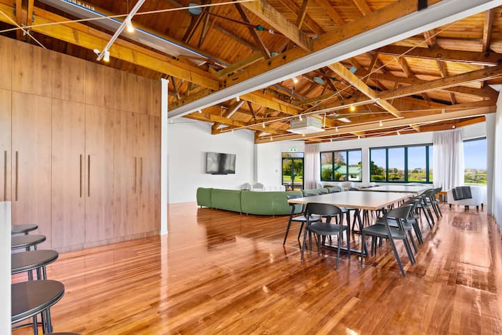 Ariki Lake House - Cambridge