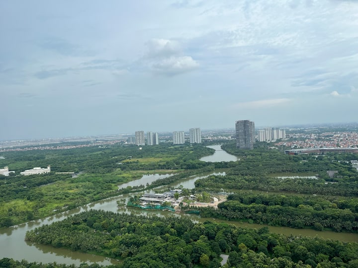 Căn Hộ 2 Phòng Ngủ View Hồ Từ Tầng 37 - China