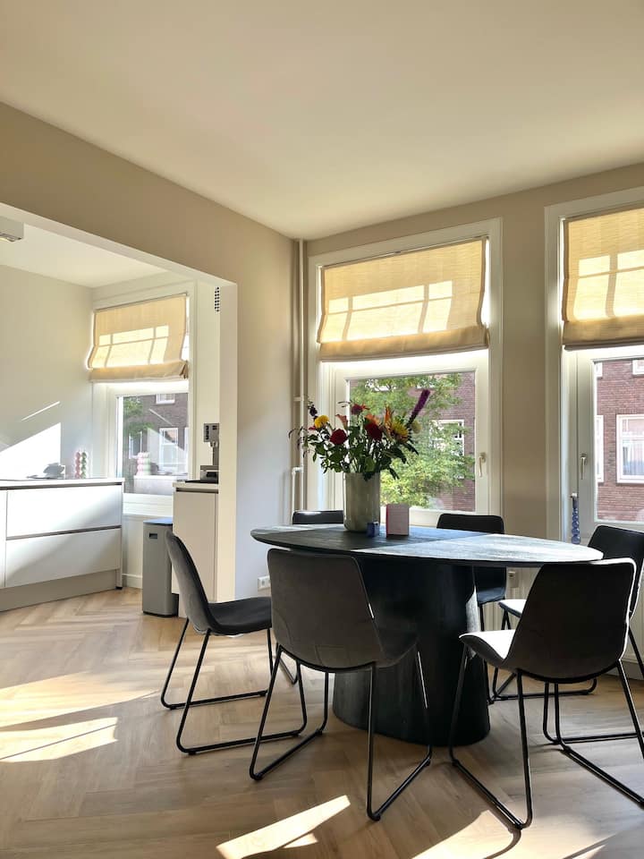 Modern & Gezellig Appartement In Oud Zuid - Ámsterdam