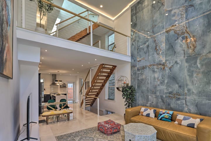 Live Loftily At University City - Ardmore, PA