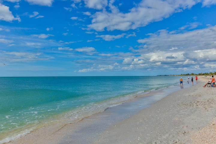 Bayside 2 Bedroom Suite - Venice, FL