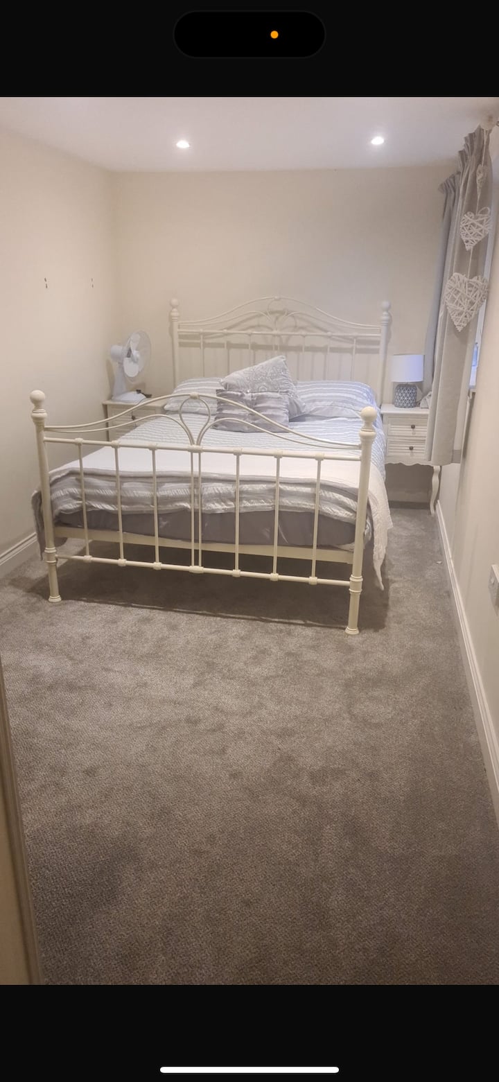 Room In Separate Annex - Bognor Regis