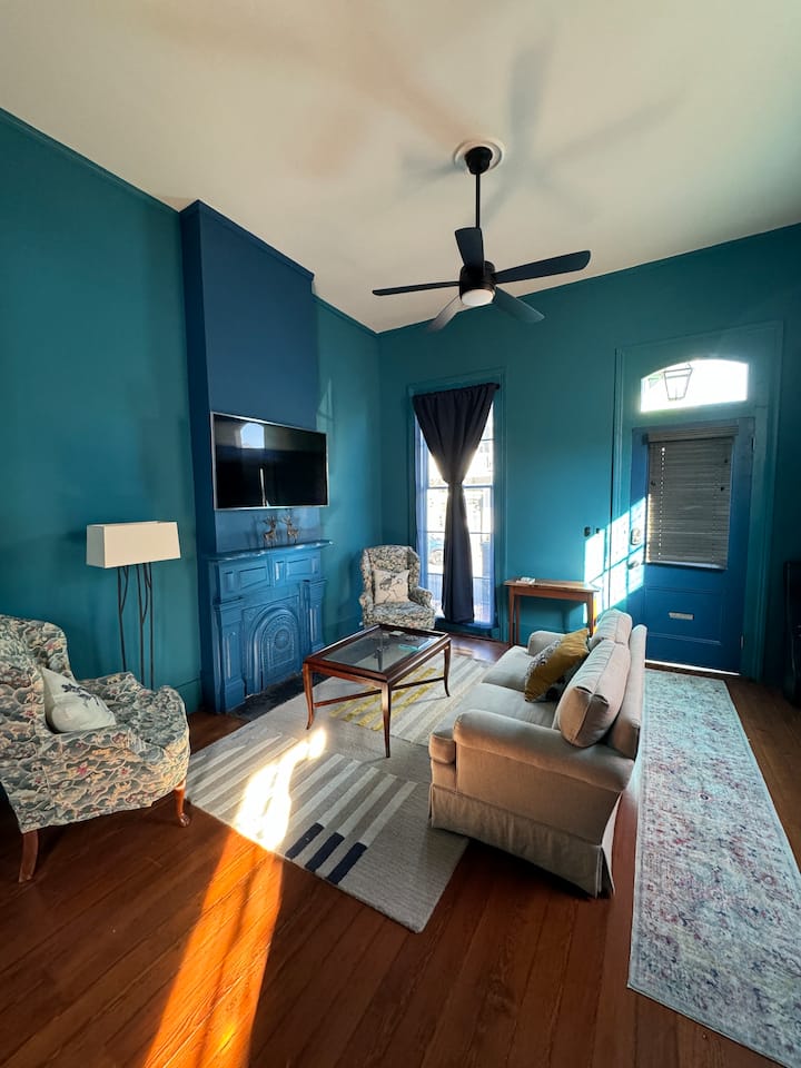 Historic Style Near Frenchmen St - New Orleans, LA