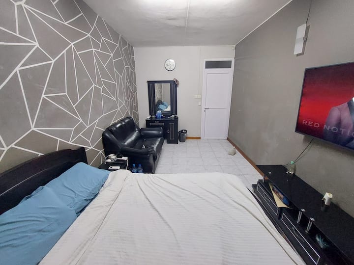 Private Apartment In Port Louis, All Set & Sweet! - Port Louis