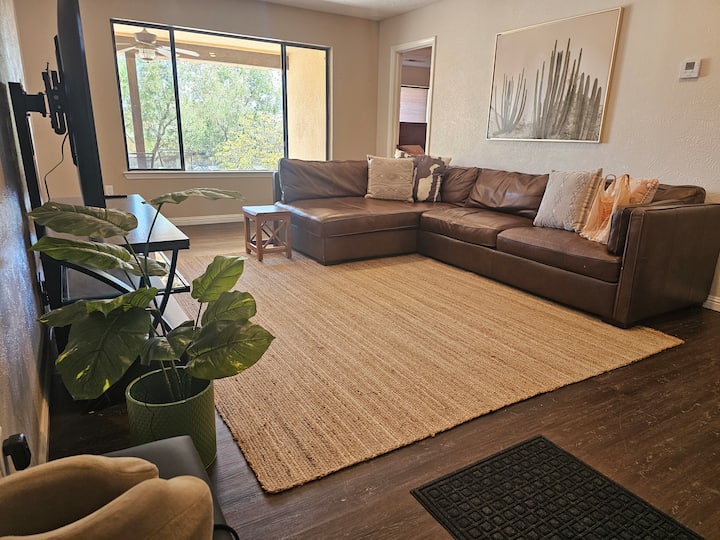 Desert Sunset Escape - Albuquerque, NM