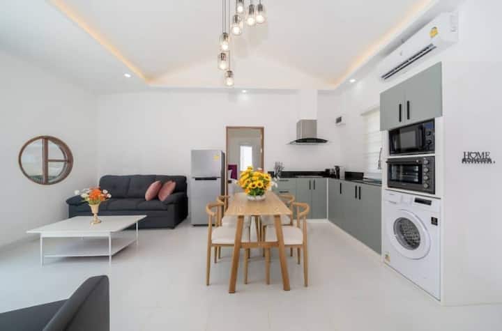 Comfortable And Cozy Pool View  Two-bedroom A5 - 푸켓