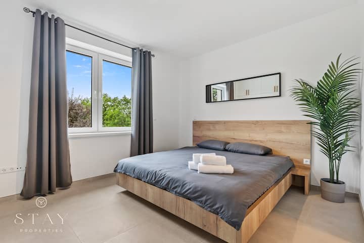 Room With Privat Bathroom In Walferdange - Lussemburgo (città)