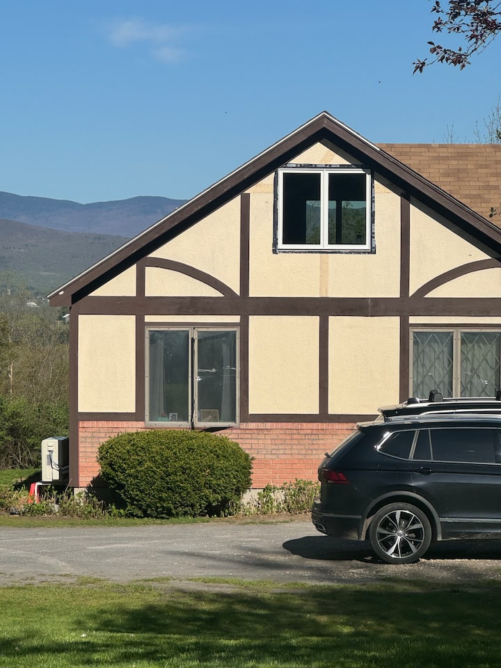 Private House Near Midd College - Middlebury, VT