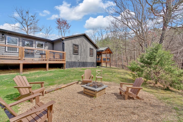Luxury Retreat | Indoor Pool | Theatre | Hot Tub - Great Smoky Mountains National Park