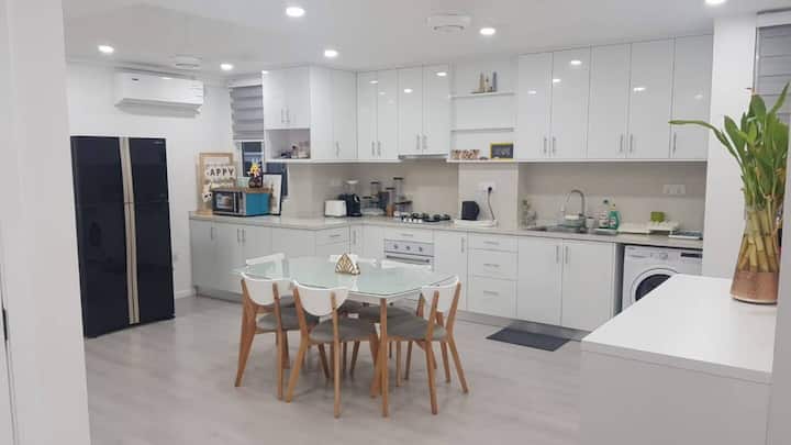 Private And Elegant Stay - Malé