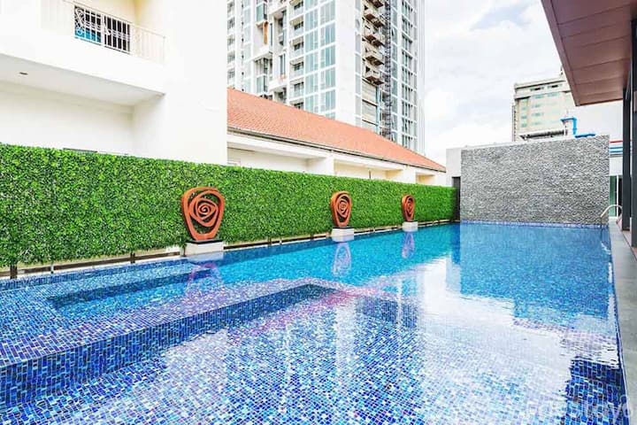 Nana Station Retreat/wifi Speed 500/500 - Bangkok