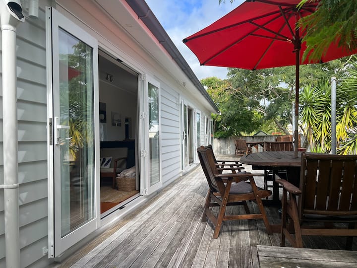 Cooks Escape - Hahei