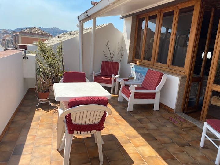 "Domus Cannas"
Casa Indipendente - Cagliari
