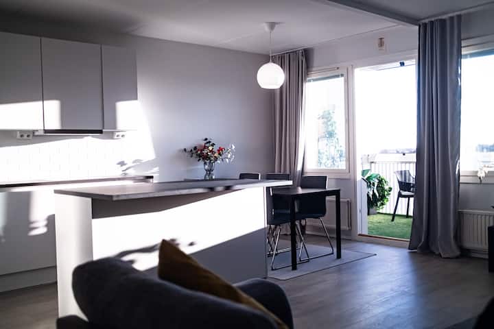 Topfloor Apartment Matinkylä 74m - Espoo