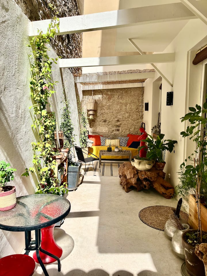 Coup De Cœur Assuré, Situation Idéale - Niza