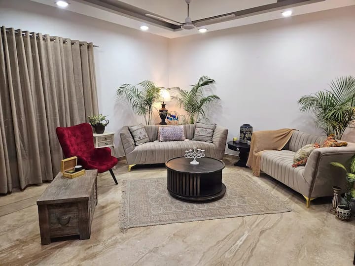 4bhk Vasant Kunj Apt-2 By Micasso Homes | No Party - Nueva Delhi