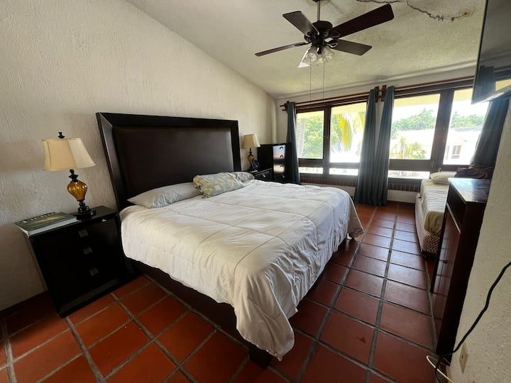 Departamento Con Club De Playa. - Manzanillo, Colima, Mexico