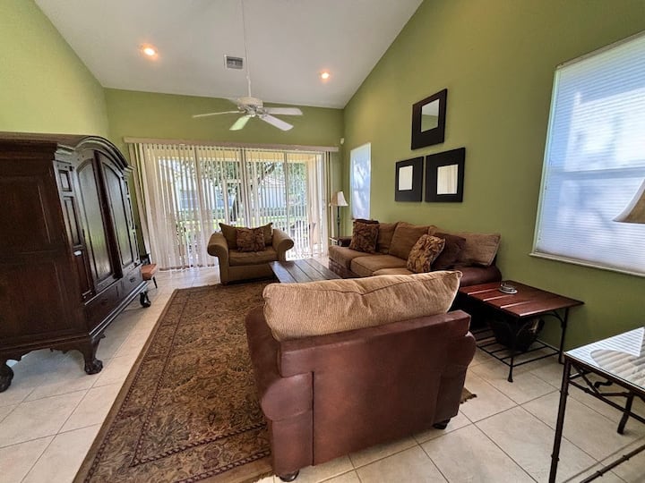 Right Direction Rentals Carnoustie Townhome - Port St. Lucie, FL