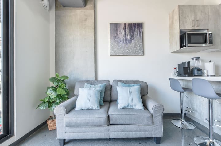 ¡Céntrico & Amplio! Wifi + 2 Double Bed + Gym - Monterrey