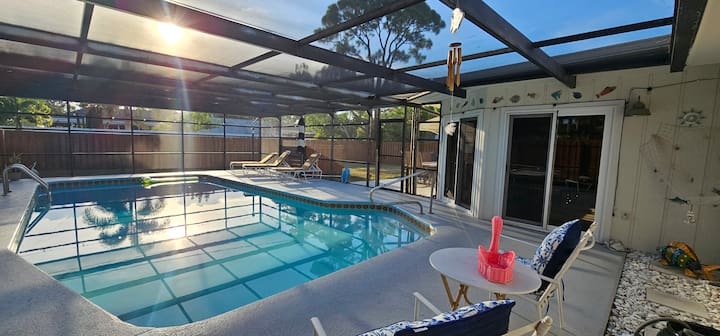 Beautiful And Private Pool Home - Vero Beach
